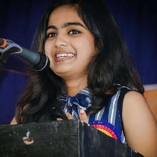 Devika Sanjay Wiki, Biography, Age, Movies, Images - wikimylinks