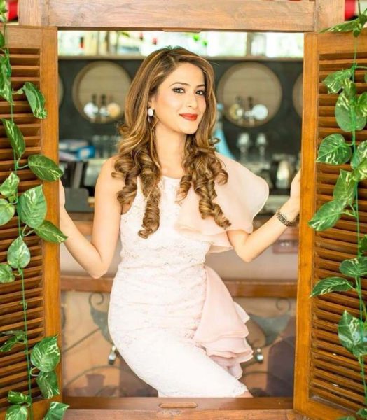 Dimple Jhangiani Wiki, Biography, Age, TV Shows, Family, Images ...