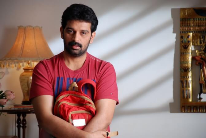 J. D. Chakravarthy Wiki, Biography, Age, Movies List, Family, Images ...