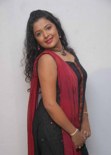 Jayashree Raj Wiki, Biography, Age, Bigg Boss, Movies, Images - wikimylinks