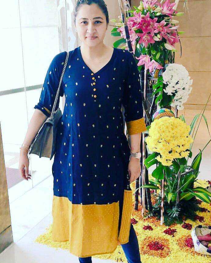 Jwala Gutta Wiki, Biography, Age, Matches, Family, Images - wikimylinks