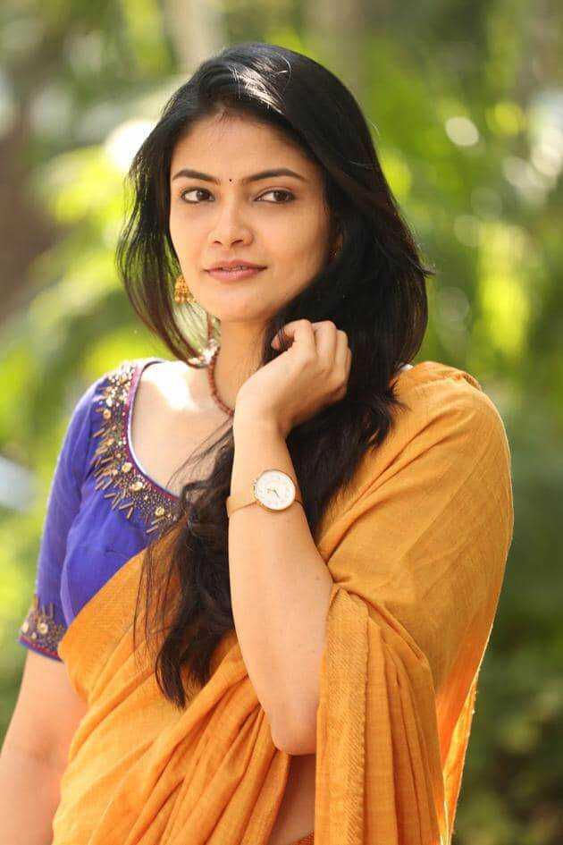 Kalpika Ganesh Wiki, Biography, Age, Movies, Family, Images - wikimylinks