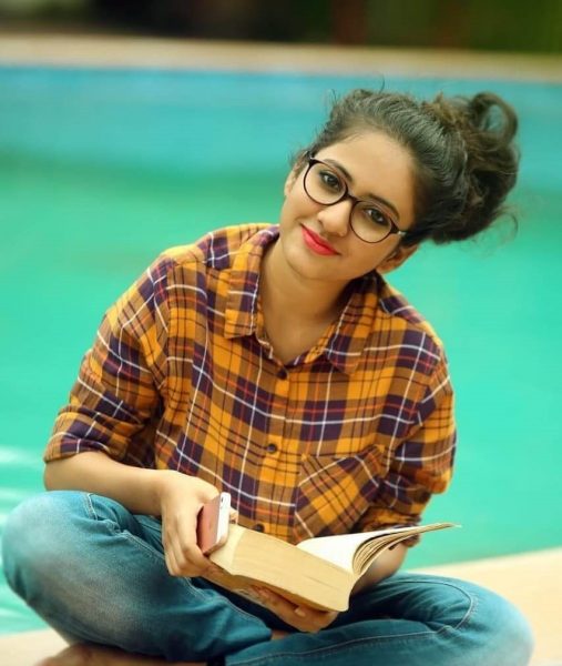 Laksha Shetty Wiki, Biography, Age, Movies, Family, Images - wikimylinks