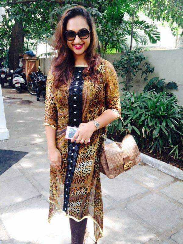 Preetha Vijayakumar Wiki, Biography, Age, Husband, Movies, Images ...