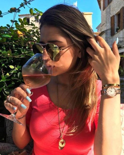 Deepika Ghose (RCB Fangirl) Wiki, Biography, Age, Images & More ...