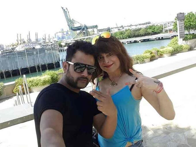 Ramneek Sharma (Bobby Darling Husband) Wiki, Biography, Age, Family ...