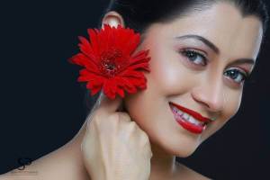 Reenu Mathews Wiki, Biography, Age, Movies, Family, Images - wikimylinks