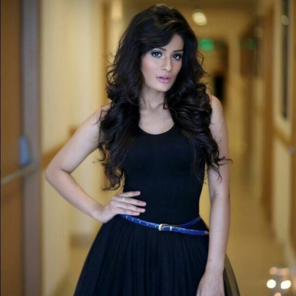 Rushali Rai Wiki, Biography, Age, Family, Images - wikimylinks