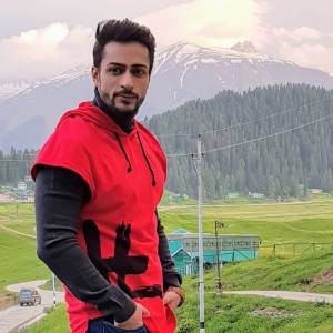 Shaleen Bhanot Wiki, Biography, Age, Movies, Family, Images - wikimylinks