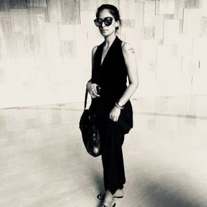 Simran Wiki, Biography, Age, Family, Movies List, Photos - wikimylinks