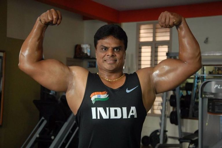 AV Ravi Wiki, Biography, Age, Family, Bigg Boss, Movies, Images ...