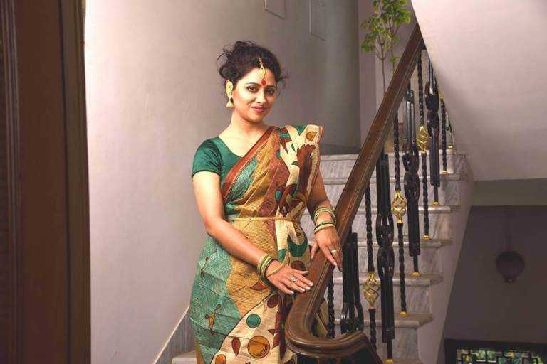 Anjana Basu Wiki, Biography, Age, Movies, Family, Images - wikimylinks