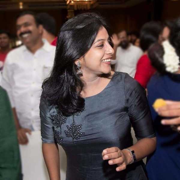 Anna Reshma Rajan Wiki, Biography, Age, Movies, Family, Images ...