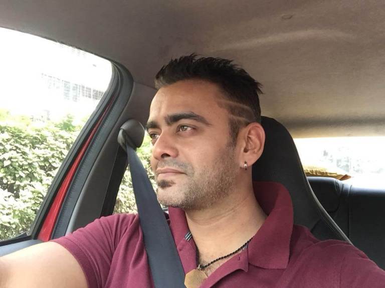 Astad Kale Wiki, Biography, Age, Family, Bigg Boss, Images - wikimylinks