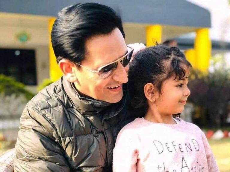 Deepak Rawat Wiki, Biography, Age, Images, Family & More - wikimylinks