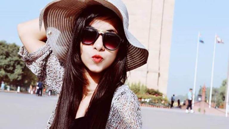 Dhinchak Pooja Wiki, Biography, Age, Songs, Images - wikimylinks