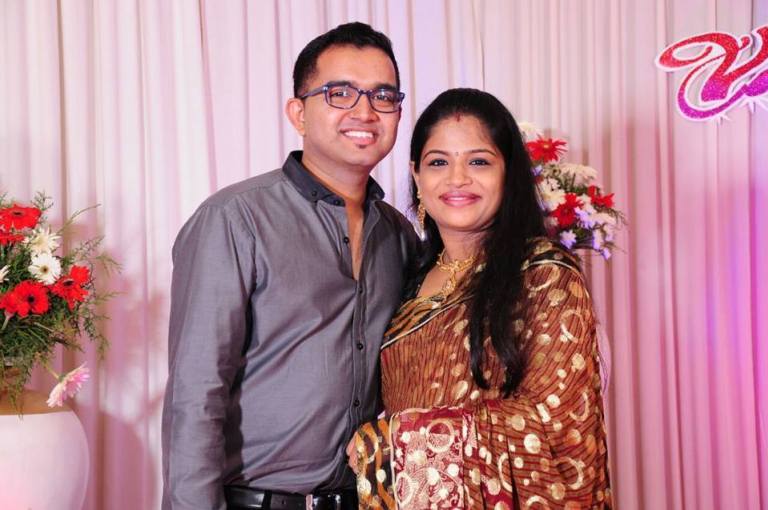 Divya S. Menon Wiki, Biography, Age, Songs List, Family, Images ...