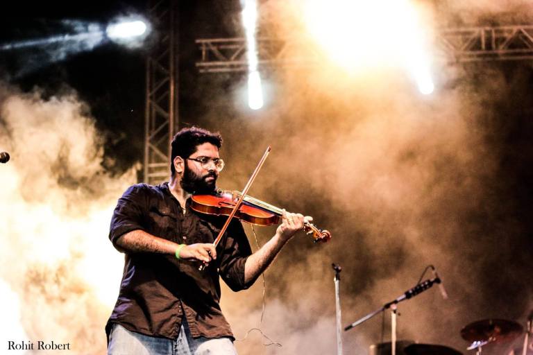 Govind Vasantha Wiki, Biography, Age, Family, Songs, Images - wikimylinks