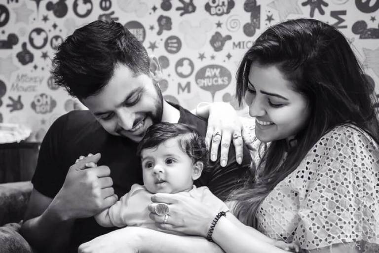 Gracia Raina Wiki (Suresh Raina Daughter), Biography, Age, Family ...