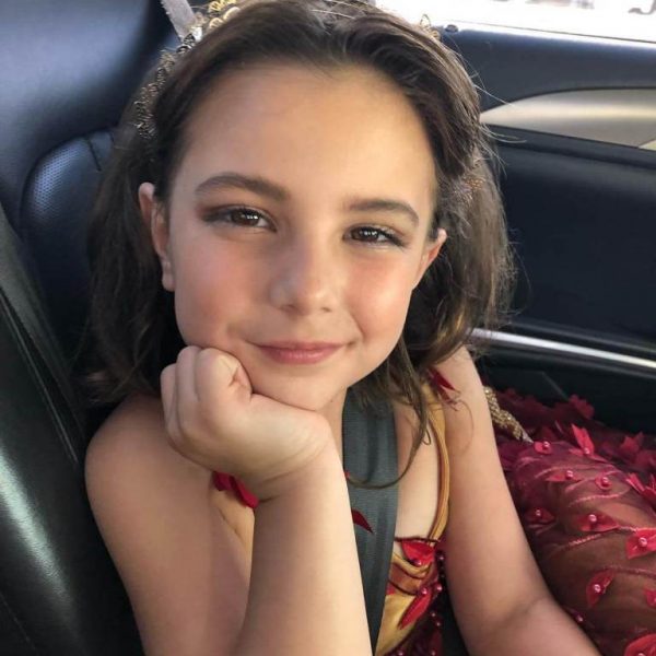 Lexi Rabe Wiki, Biography, Age, Movies, Family, Images& More - wikimylinks