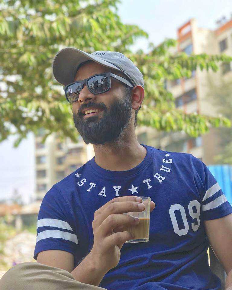 Nikunj Lotia (Be Younick) Wiki, Biography, Age, Family, Images & More ...