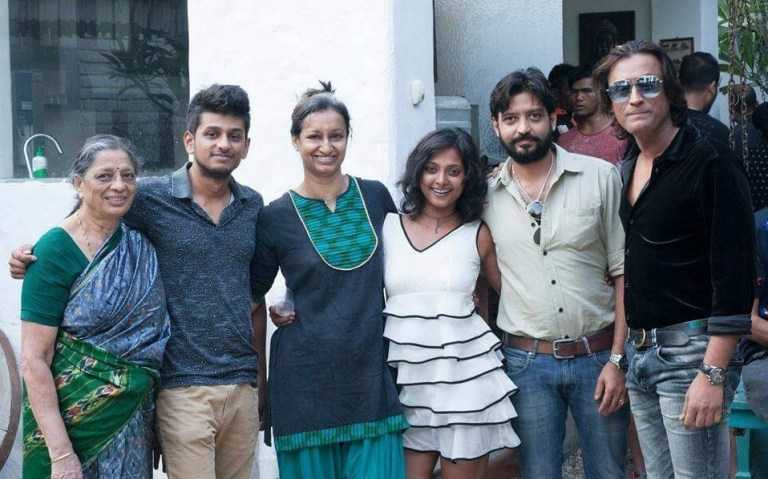 Nivedhitha Wiki, Biography, Age, Movies, Family, Images - wikimylinks