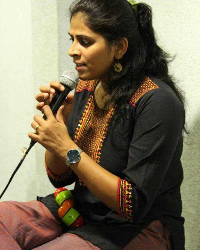 Pooja Vaidyanath Wiki, Biography, Age, Family, Songs, Images - wikimylinks