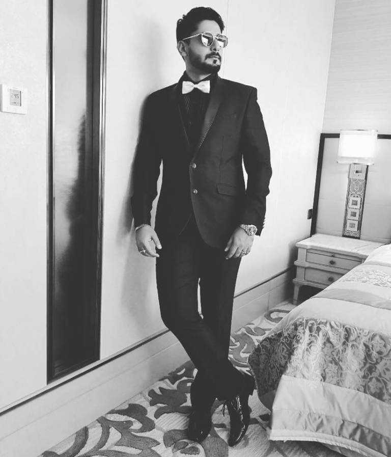 Prajwal Devaraj Wiki, Biography, Age, Movies List, Wife, Images ...