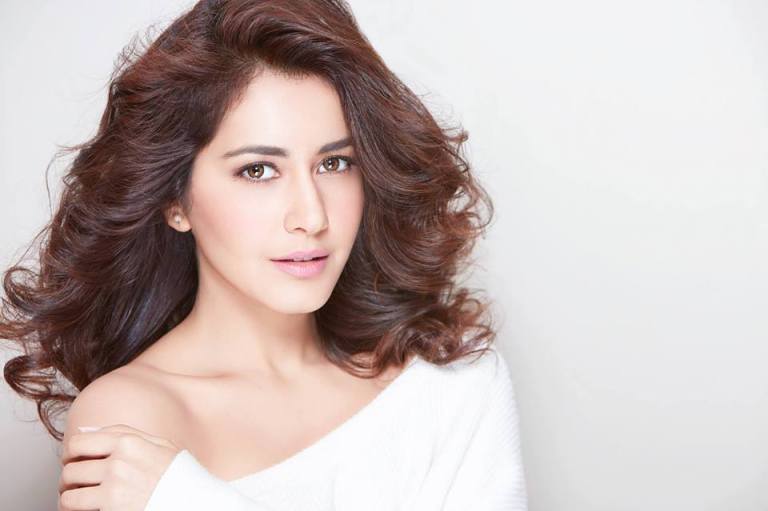 Raashi Khanna Wiki, Biography, Age, Movies, Images - wikimylinks