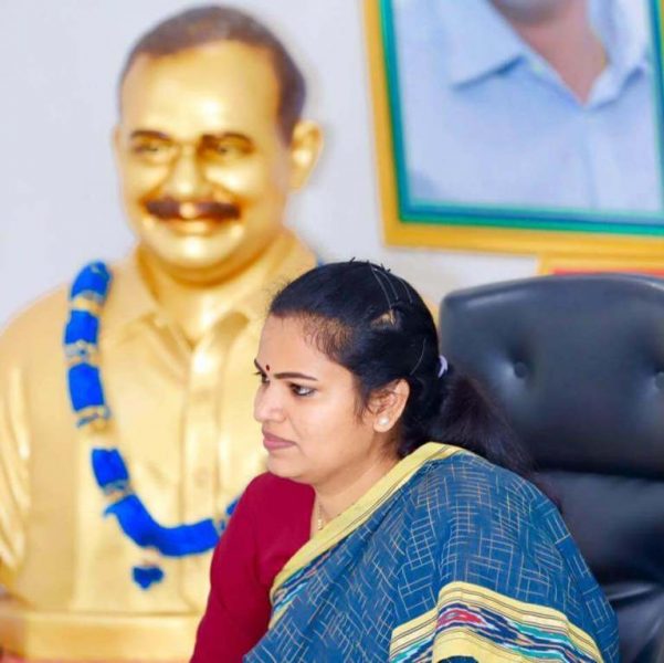 Rajini Vidadala Wiki, Biography, Age, Images, Family & More - wikimylinks