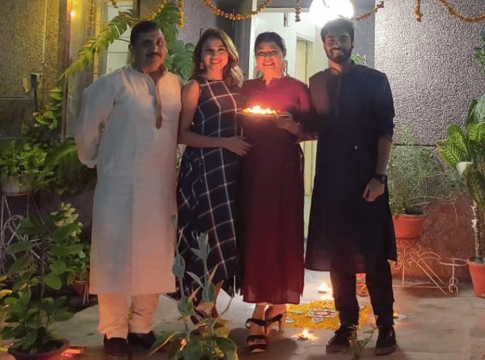 Ridhima Pathak Wiki, Biography, Age, Images, Family & More - wikimylinks