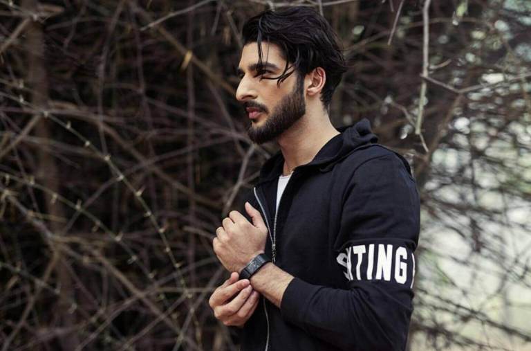 Rohman Shawl Wiki, Biography, Age, Family, Images & More - wikimylinks