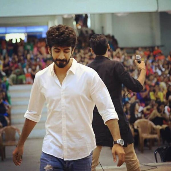 Roshan Mathew Wiki, Biography, Age, Movies, images - wikimylinks