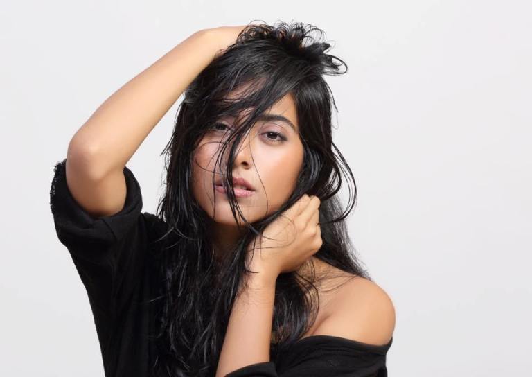 Sakhi Gokhale Wiki, Biography, Age, Movies, Family, Images - wikimylinks