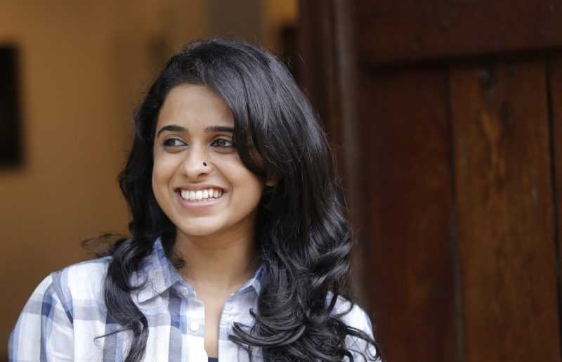 Annu Antony Wiki, Biography, Age, Movies, Family, Images - wikimylinks