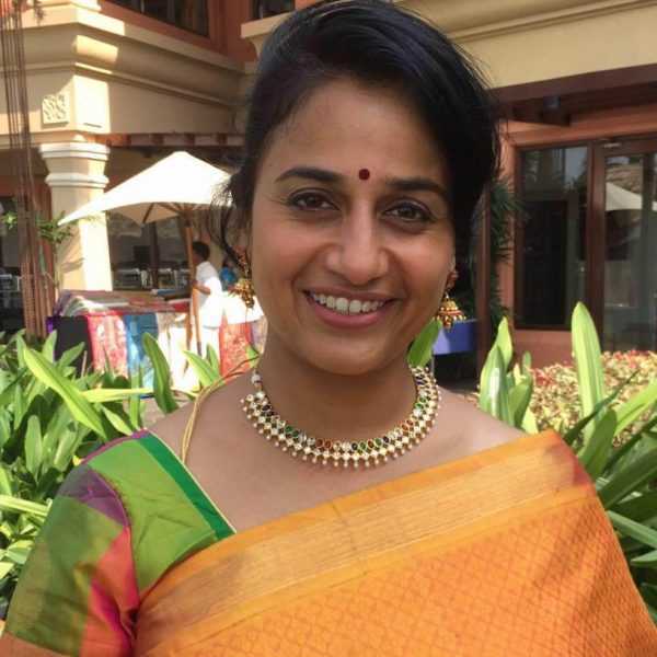 Anu Hasan Wiki, Biography, Age, Husband, Movies, Images - wikimylinks