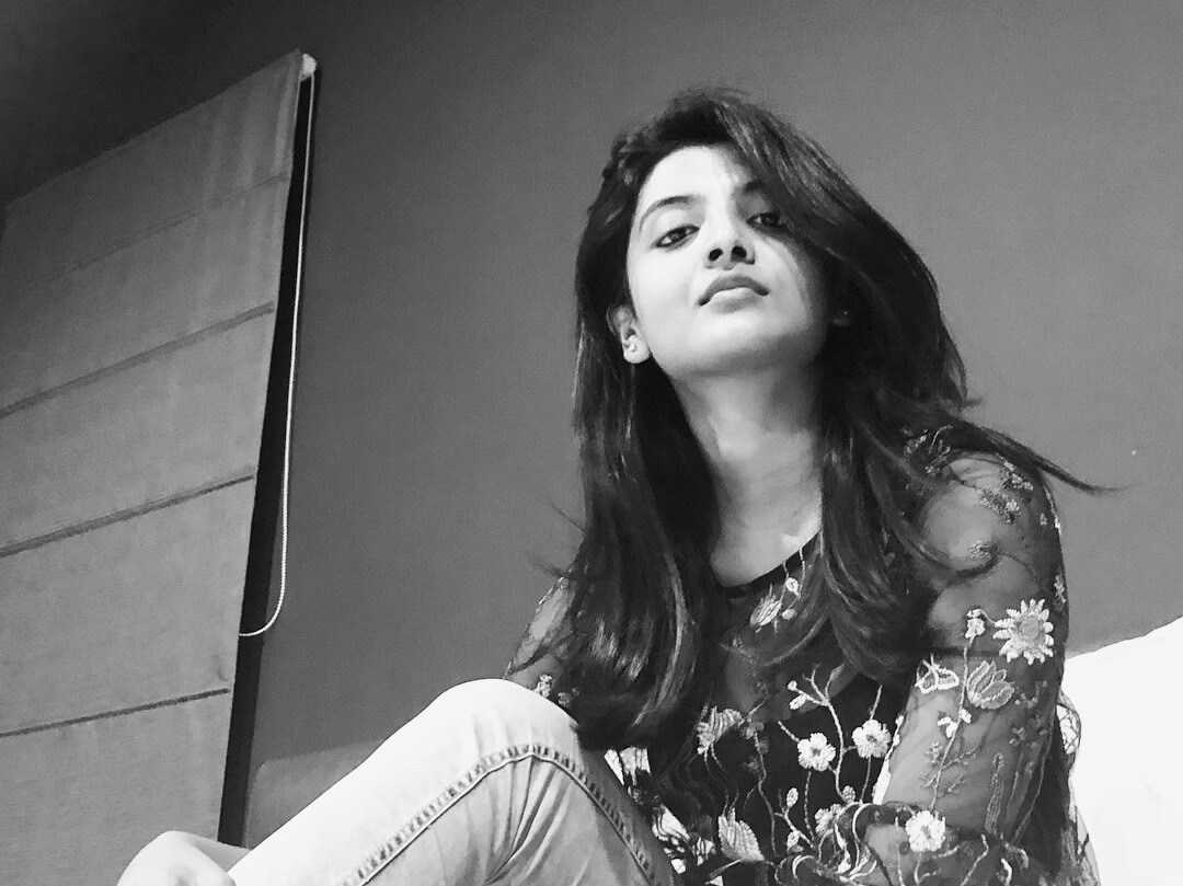 Nivedhithaa Sathish Wiki, Biography, Age, Movies, Images & More ...