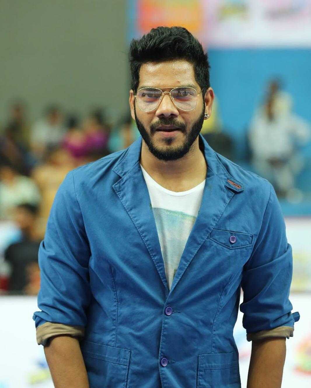 Noel Sean Wiki, Biography, Age, Movies List, Songs, Images - wikimylinks