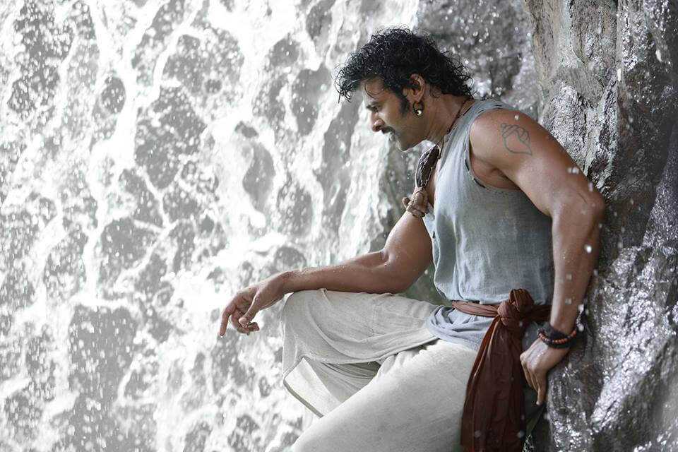Prabhas Wiki, Biography, Age, Movies List, Family Images - wikimylinks