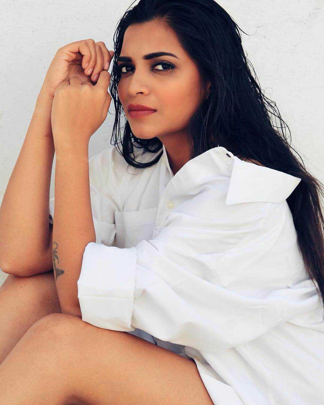 Prashanthi Charuolingah Wiki, Biography, Age, Movies, Images - wikimylinks