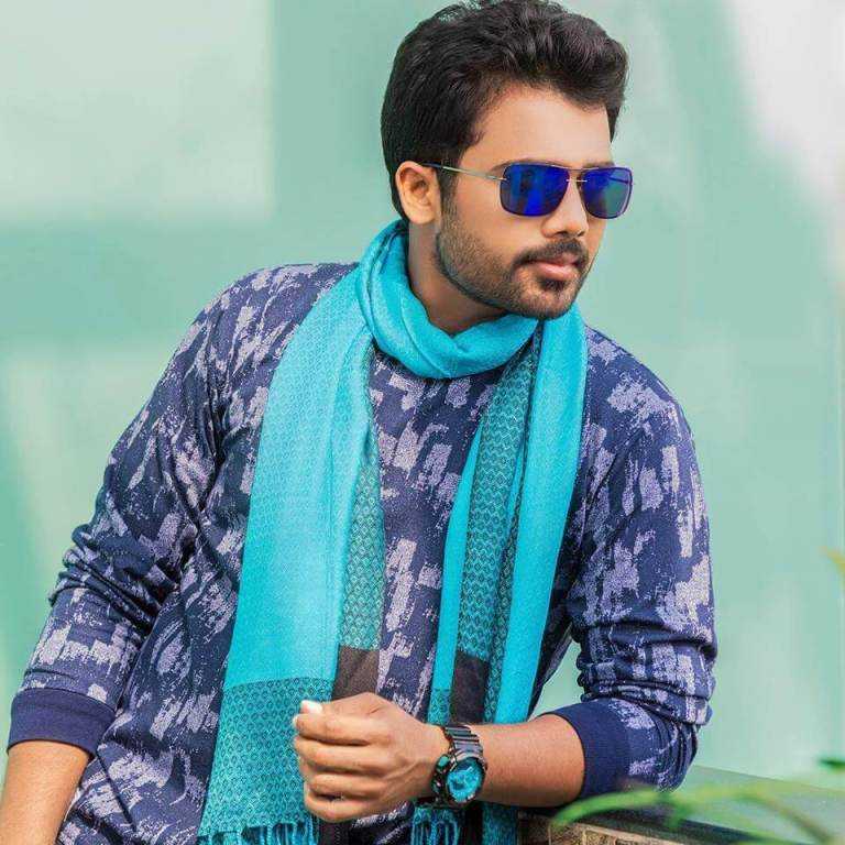 Prithvi Rajan Wiki, Biography, Age, Movies, Family, Images - wikimylinks