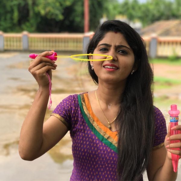 Radhika Rao Wiki, Biography, Age, Family, Serials, Images - wikimylinks