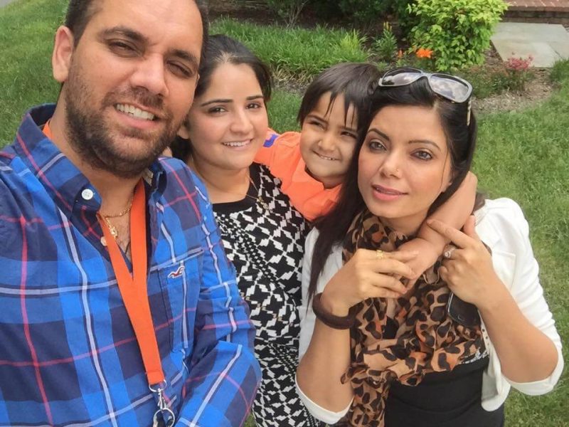 Satinder Satti Wiki, Biography, Age, Movies, Songs, TV Shows, Family ...