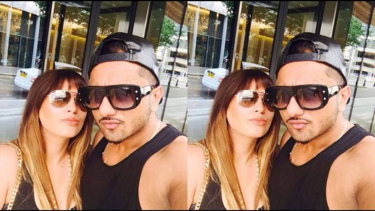 Shalini Singh Wiki, Biography, Age, Family, Images - wikimylinks