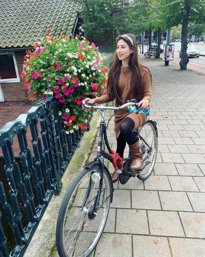 Alankrita Bora Wiki, Biography, Age, Height, Images & More - wikimylinks