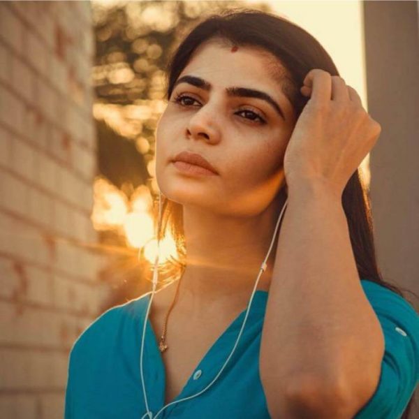 Chinmayi Wiki, Biography, Age, Husband, Songs, Images - wikimylinks