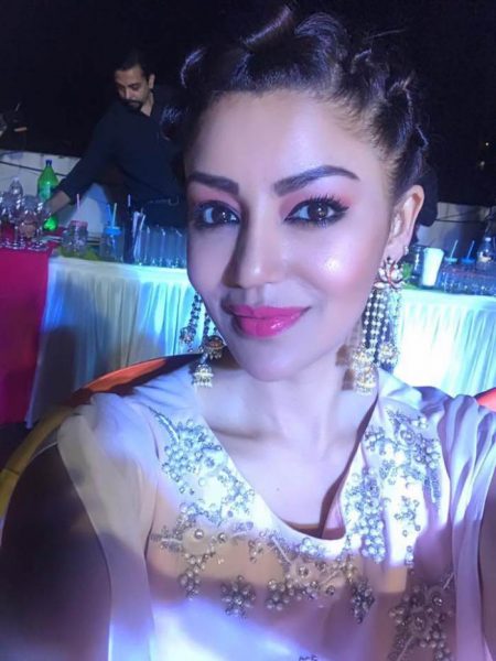 Debina Bonnerjee Wiki, Biography, Age, Husband, Serials, Movies, Images ...