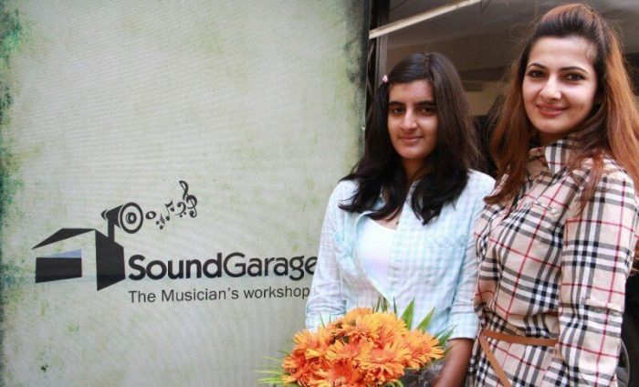 Erum Ali (Abbas Wife) Wiki, Biography, Age, Family, Images - wikimylinks