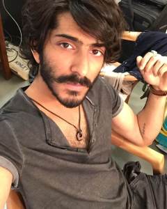 Harshvardhan Kapoor Wiki, Biography, Age, Family, Movies, Images ...