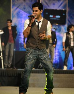 Krish (Singer) Wiki, Biography, Age, Songs List, Family, Images ...